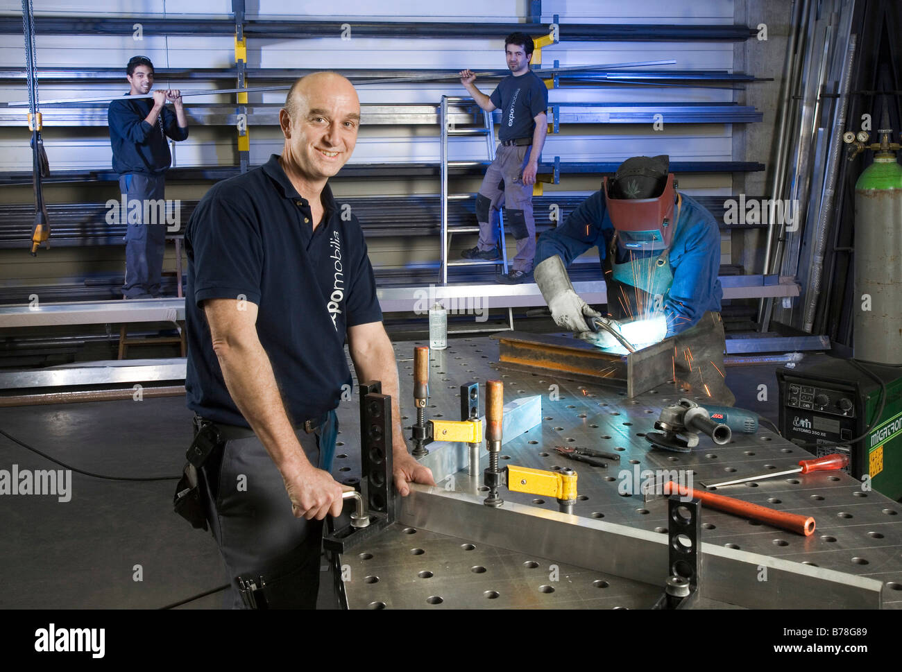 Making a stand hi-res stock photography and images - Alamy