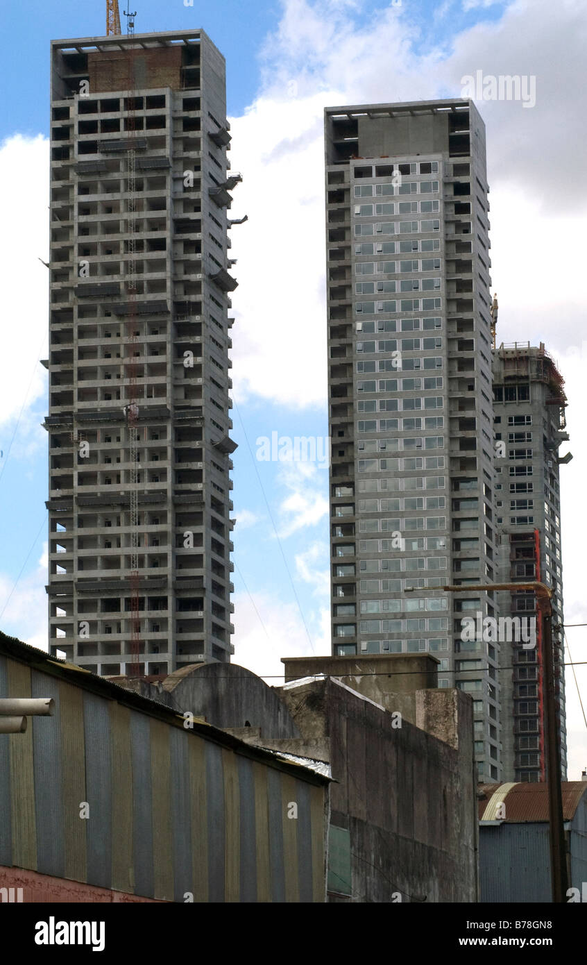 Construction in buenos aires hi-res stock photography and images - Alamy