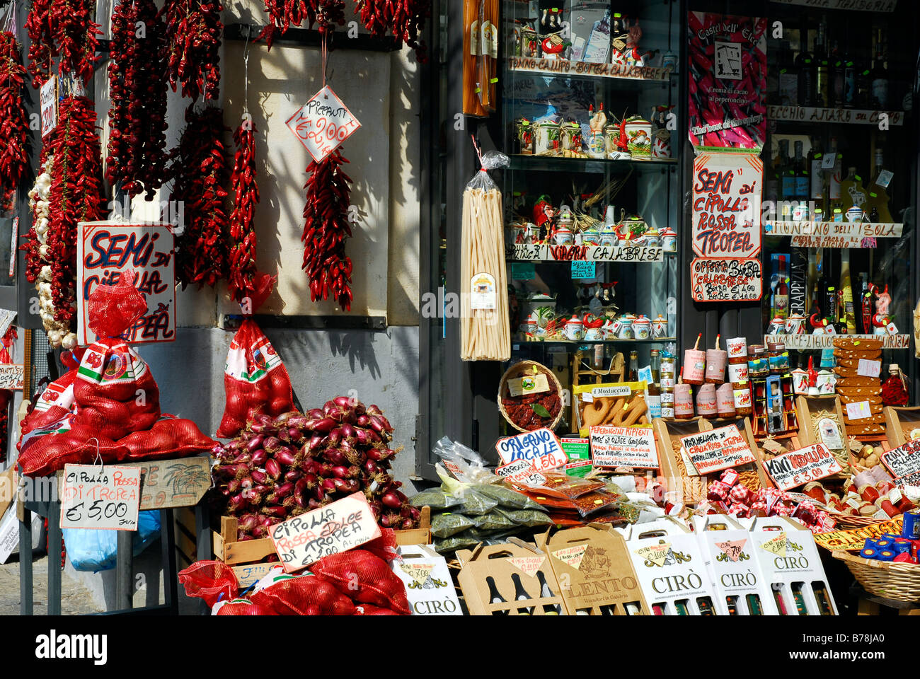 Souvenirs calabria italy hi-res stock photography and images - Alamy