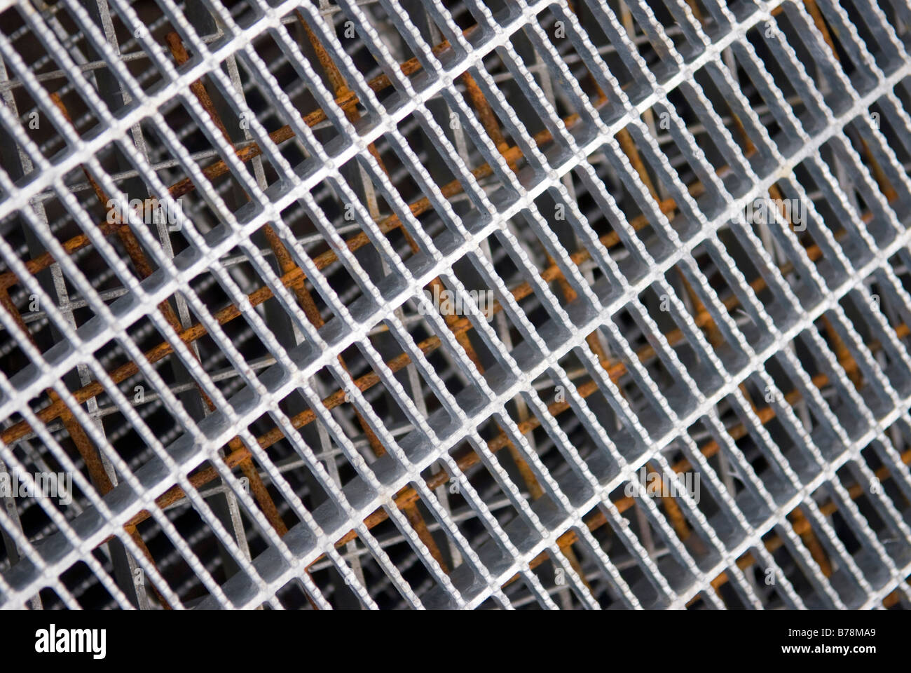 Metal grid (full frame), close-up Stock Photo - Alamy