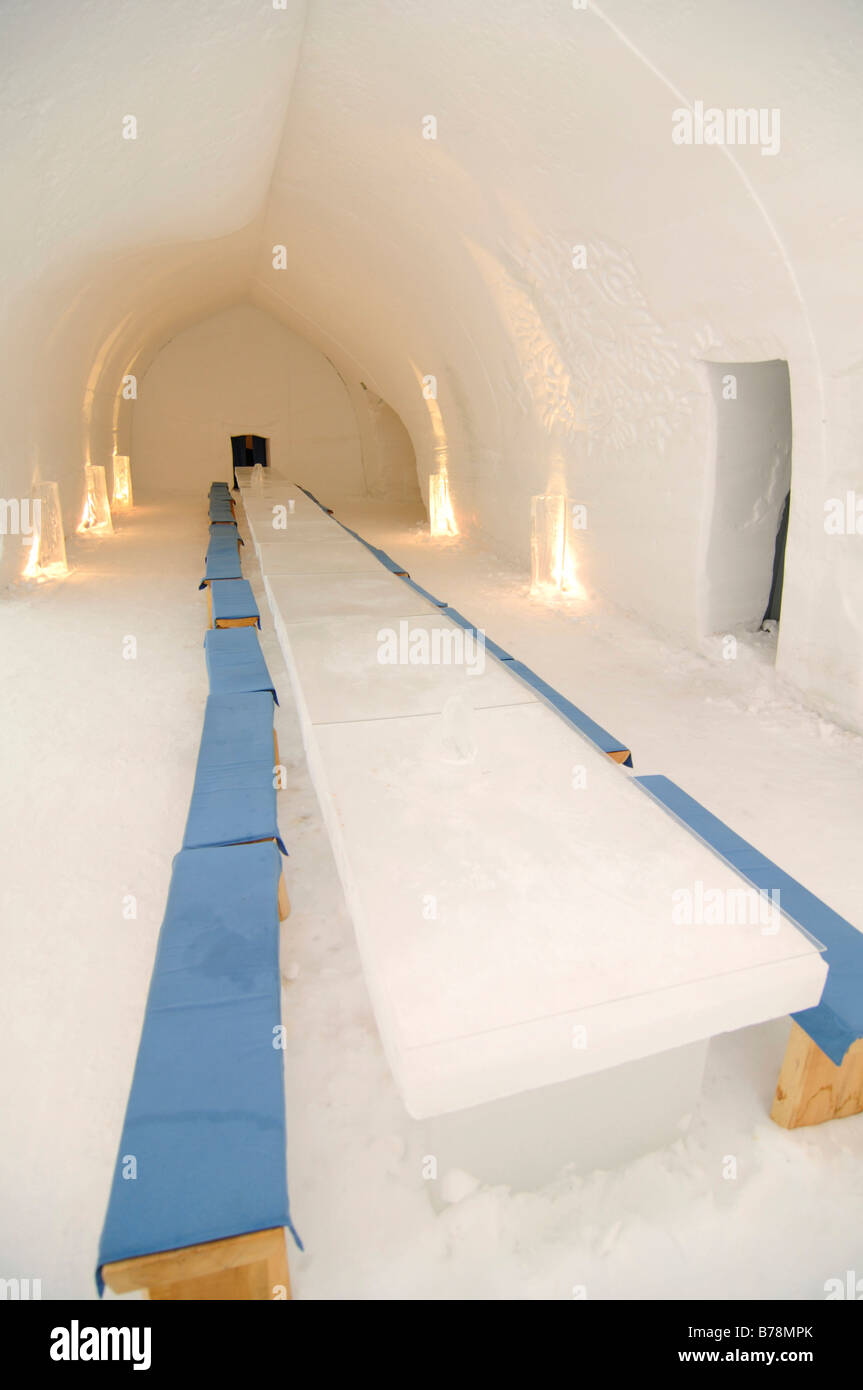 Inside Of Igloo Stock Photos & Inside Of Igloo Stock Images - Alamy