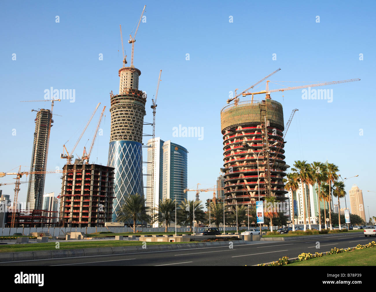 Building work underway in the high-rise new district of Doha,Qatar,late ...