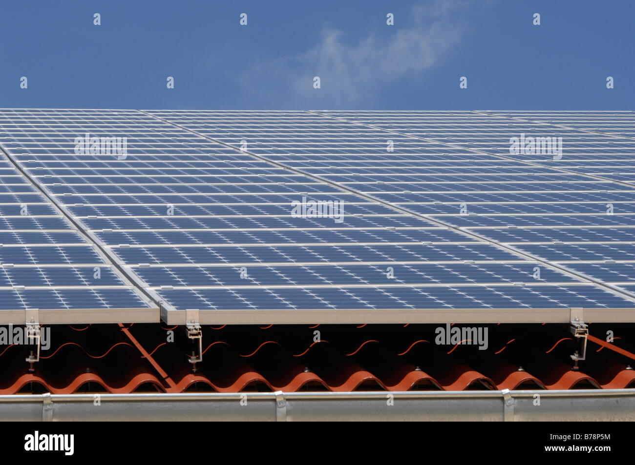 Solar cells devices hi-res stock photography and images - Alamy