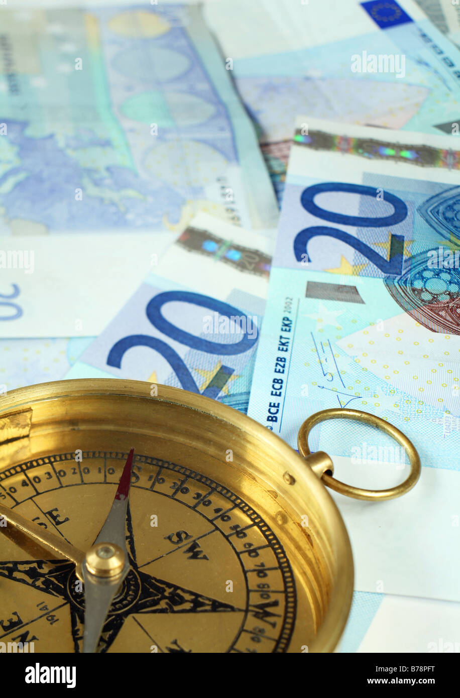 Going in the wrong direction hi-res stock photography and images - Alamy