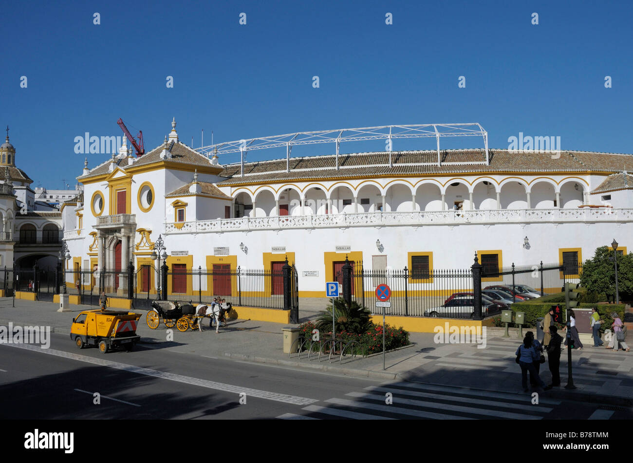 Bull fighting arena hi-res stock photography and images - Alamy