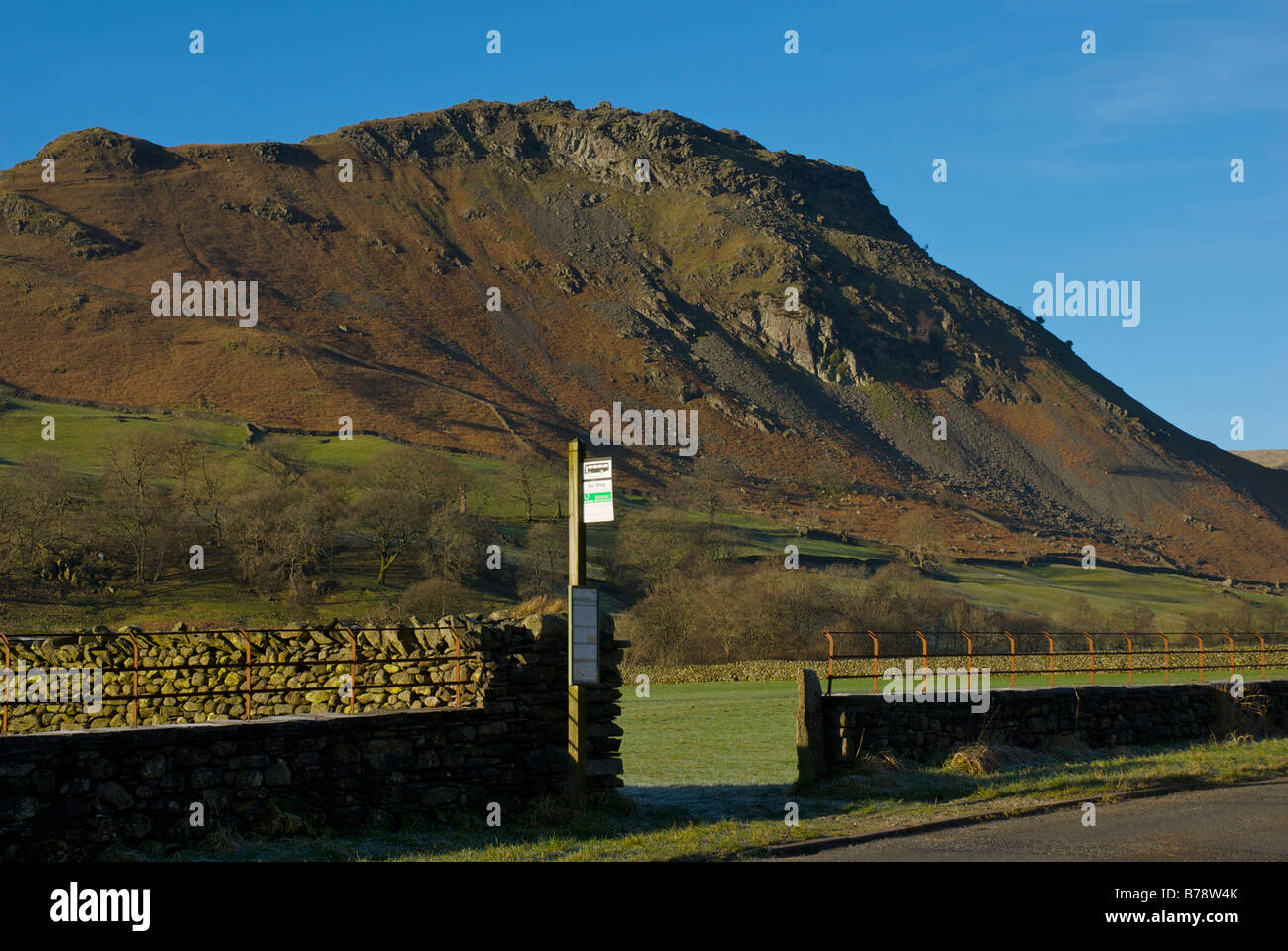 Cumbria bus hi-res stock photography and images - Alamy