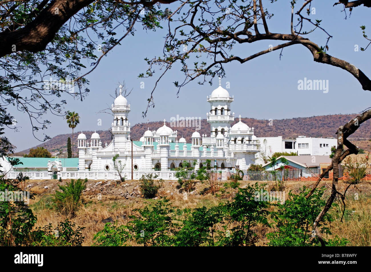 Mosque of the holy Hazrah Soofi Saheb, city of Ladysmith, Kwazulu-Natal ...