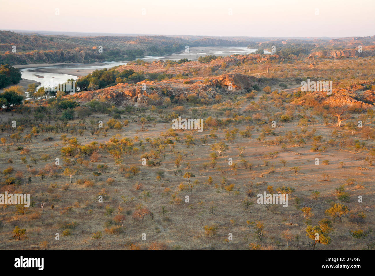Africa aerial savannah hi-res stock photography and images - Alamy