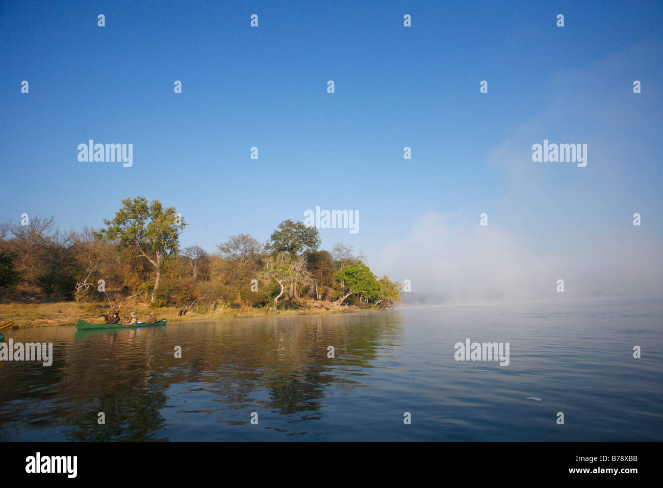 Africa river canoe hi-res stock photography and images - Alamy