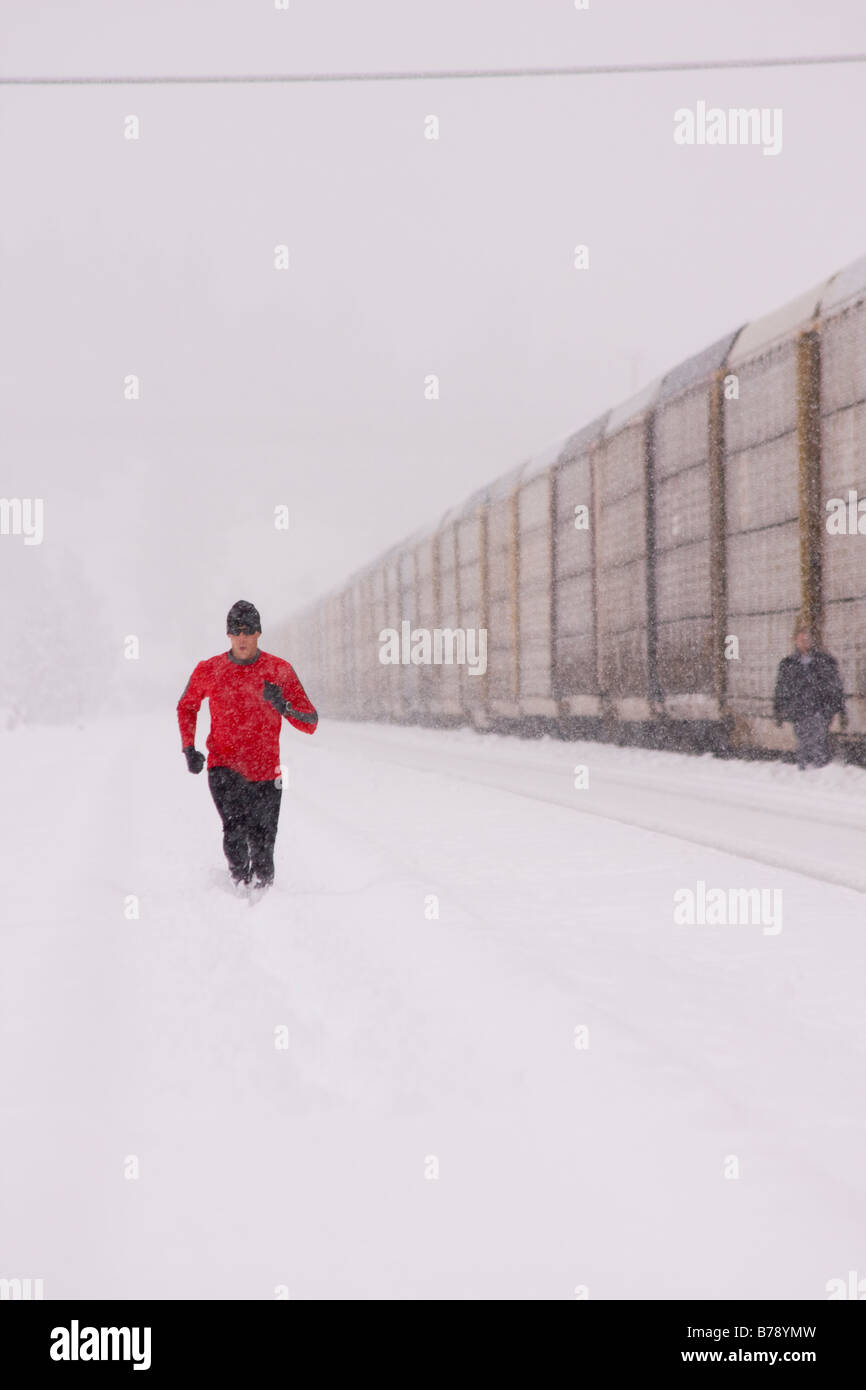 A man running near truckee hi-res stock photography and images - Alamy