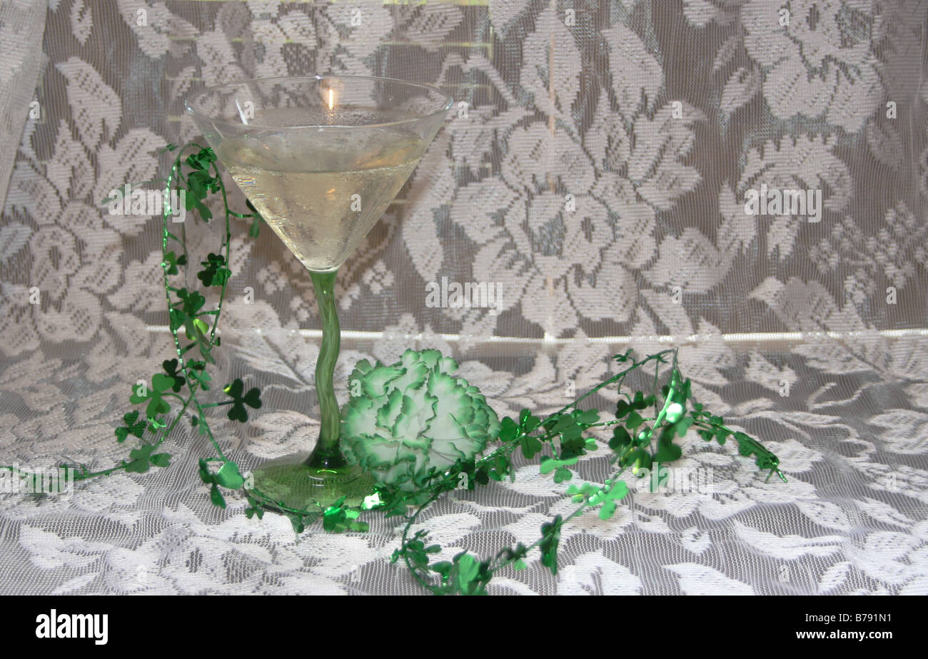 saint patricks day, holiday, irish, bubbly, bubbly champagne, clover ...