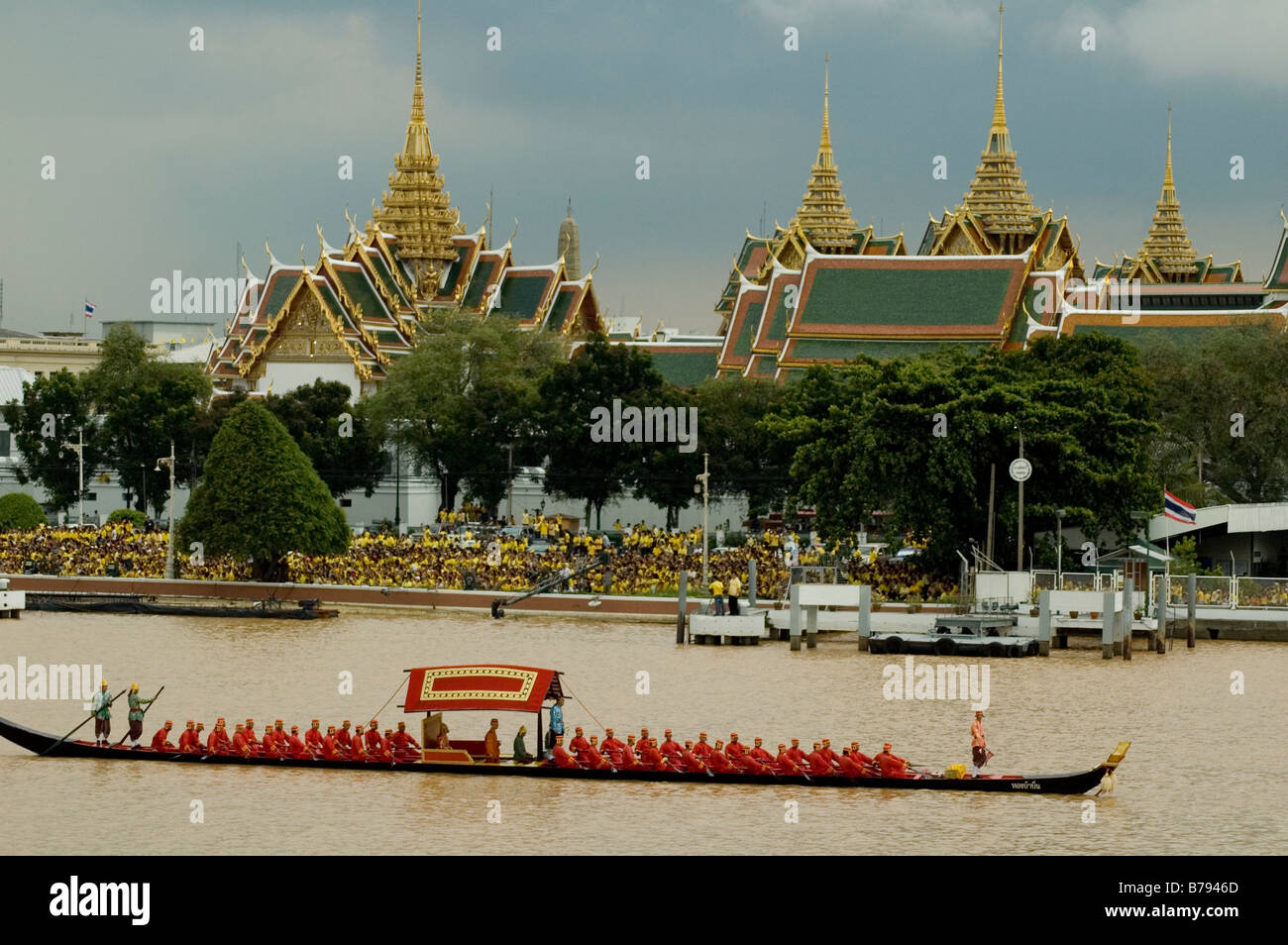 Royal barge procession , Bangkok Thailand Stock Photo - Alamy