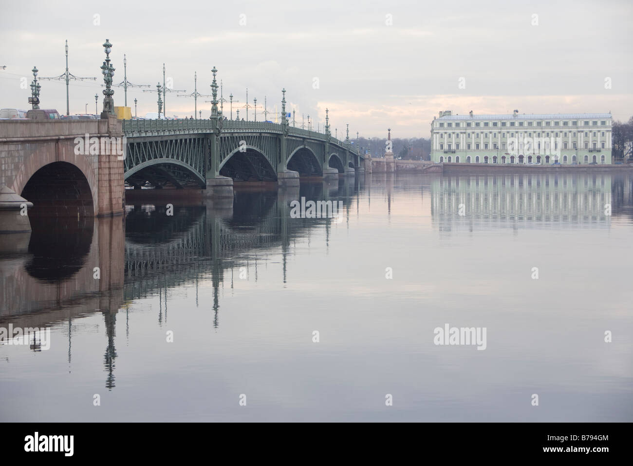 Russia land bridge hi-res stock photography and images - Alamy