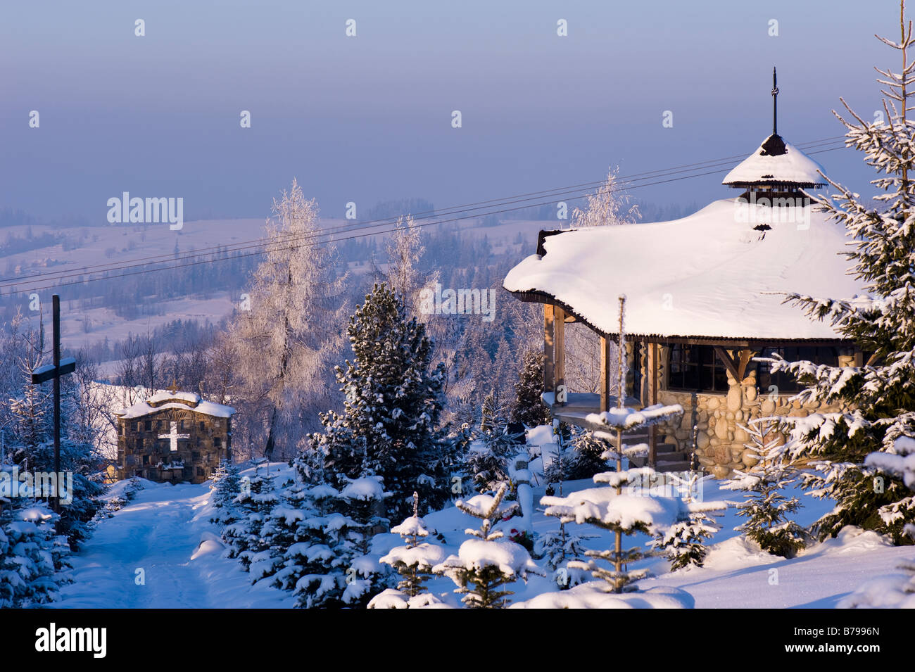 Winter landscape in village of Gliczarow Tatra Mountains Podhale Region ...