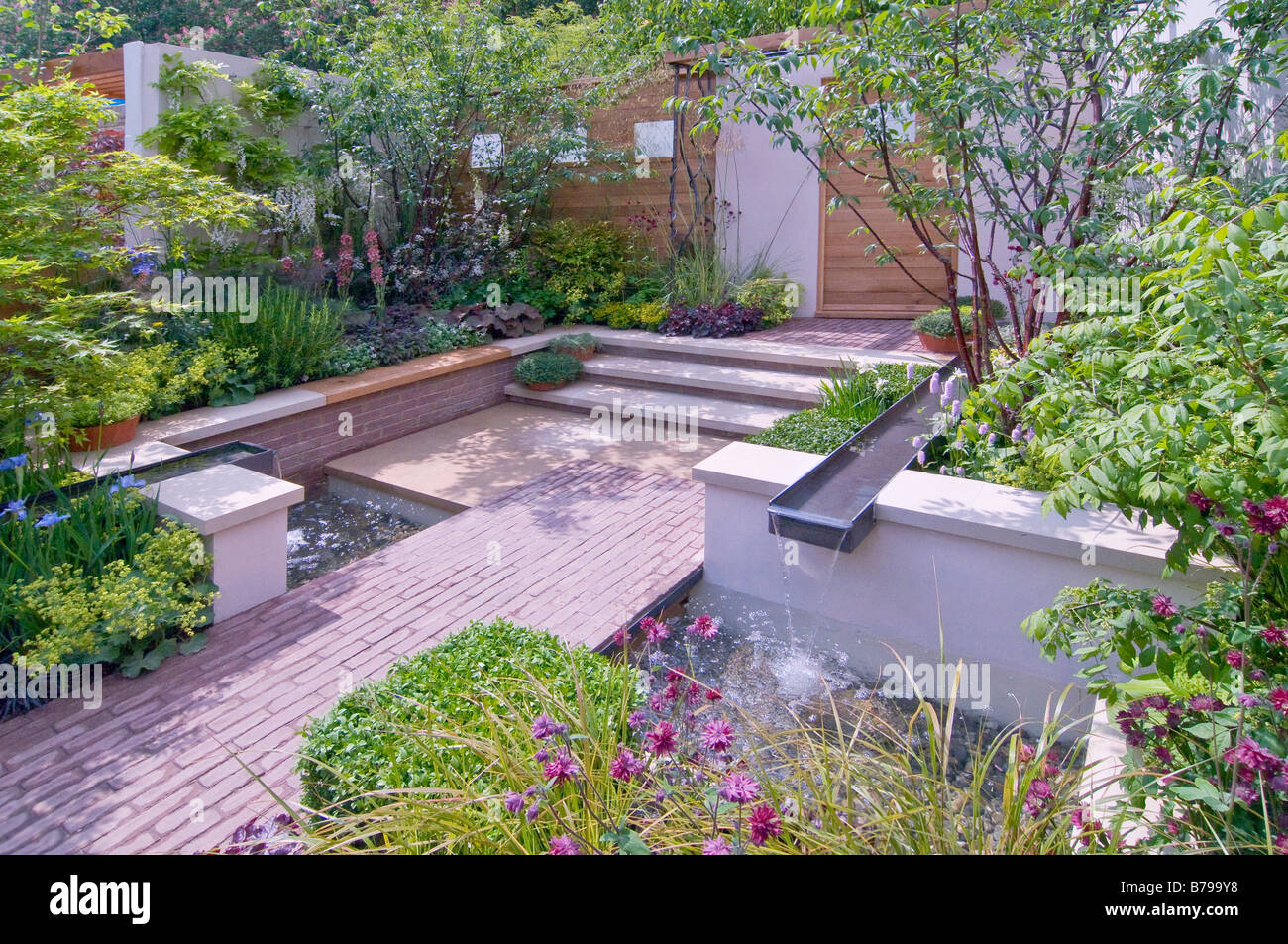 Welcome sight garden chelsea hi-res stock photography and images - Alamy