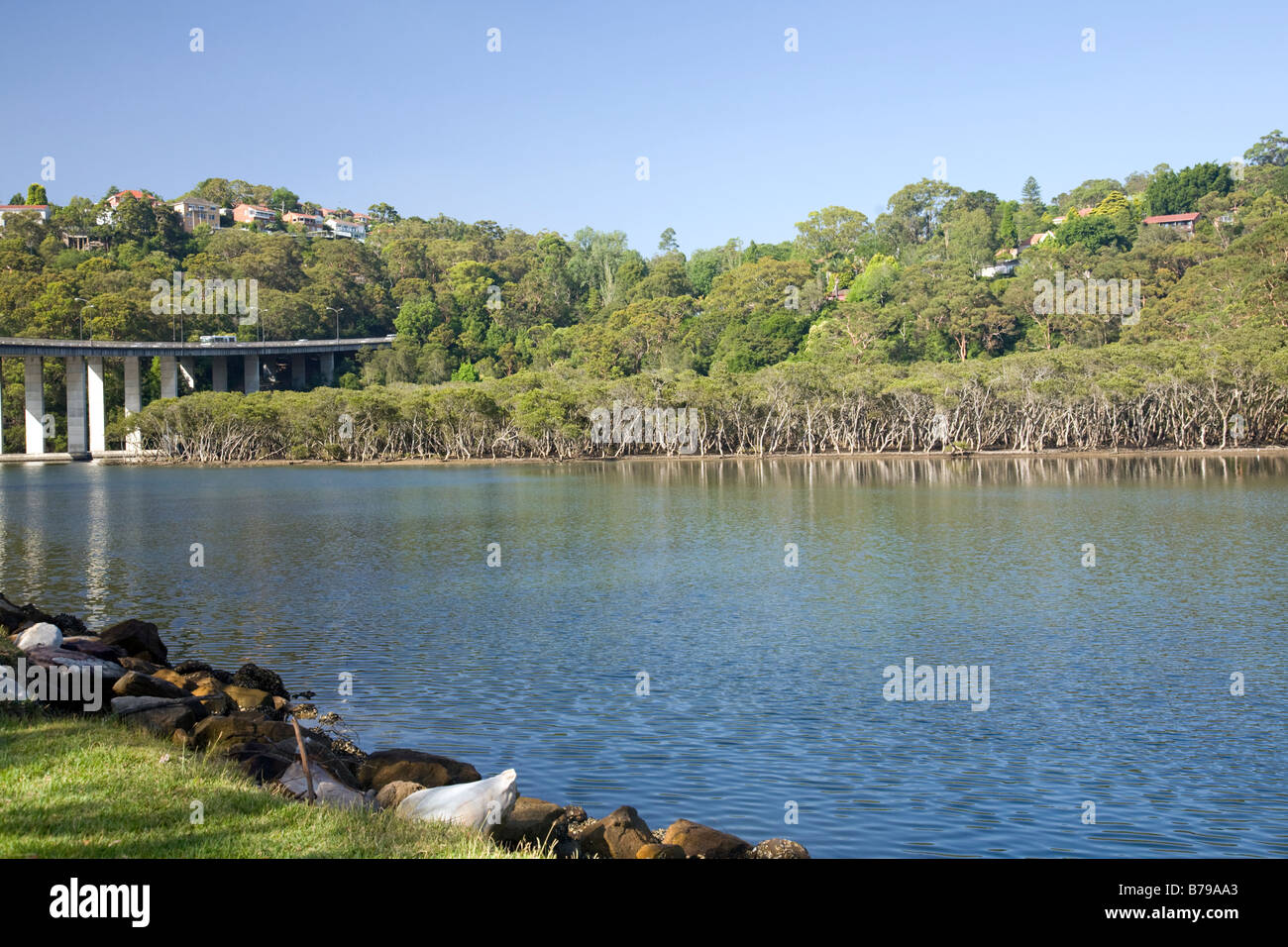 Roseville bridge hi-res stock photography and images - Alamy