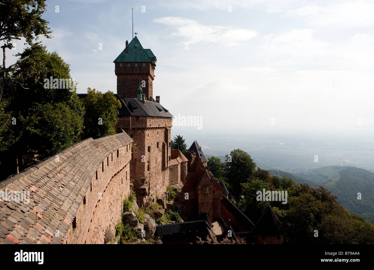 castle Haut Koenigsbourg Stock Photo - Alamy