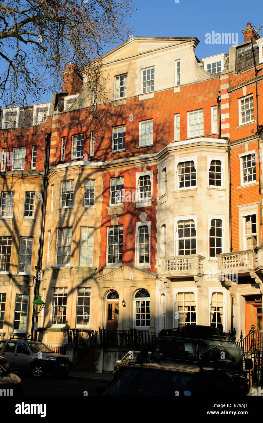 Apartment Block Uk High Resolution Stock Photography and Images - Alamy