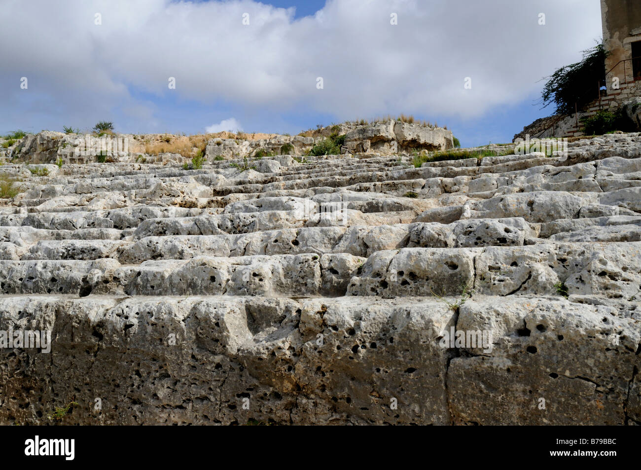 Ancient greek amphitheatre actors hi-res stock photography and images ...
