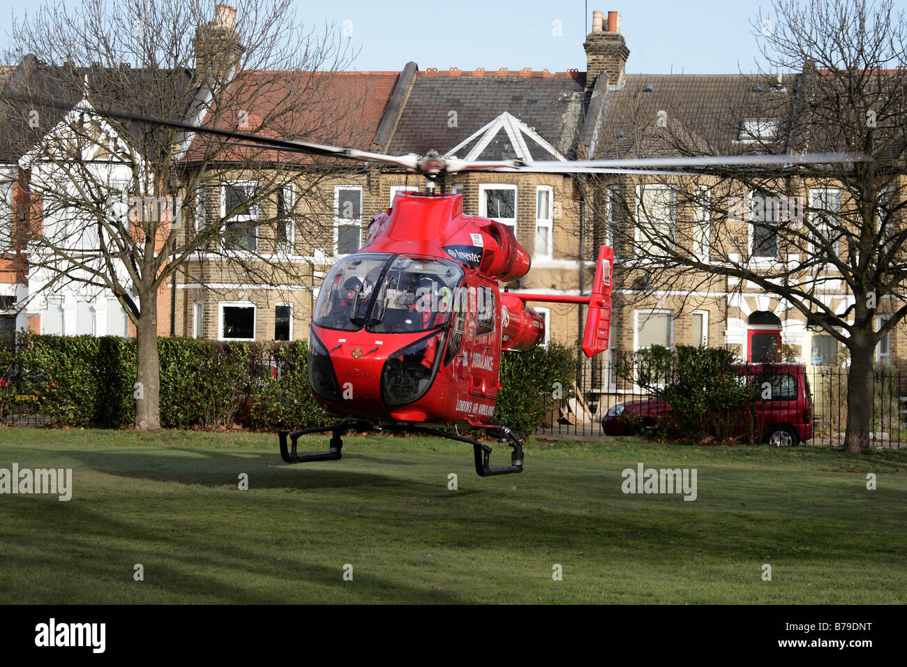 HEMS London's Air Ambulance Stock Photo - Alamy