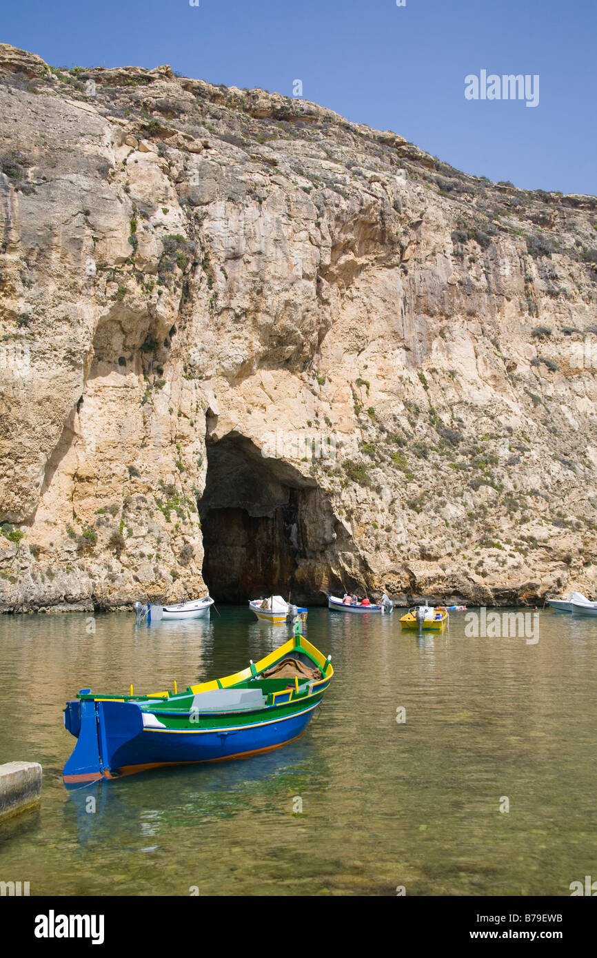 Luzzu fishing boat moored in the Inland Sea, Il-Qawra, Dwejra, Gozo ...