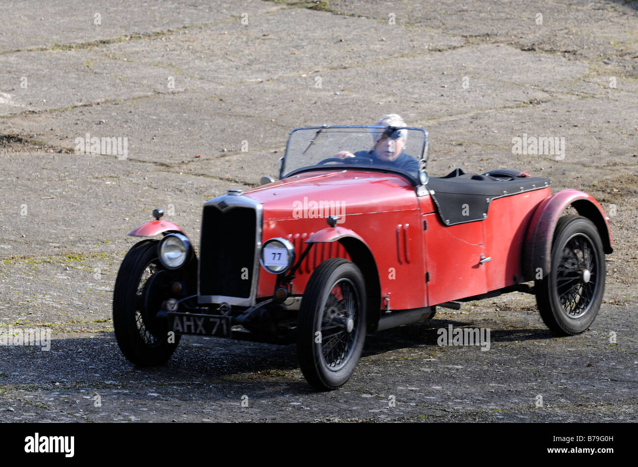 1932 Riley Nine Special 1087cc VSCC New Year driving tests Brooklands ...