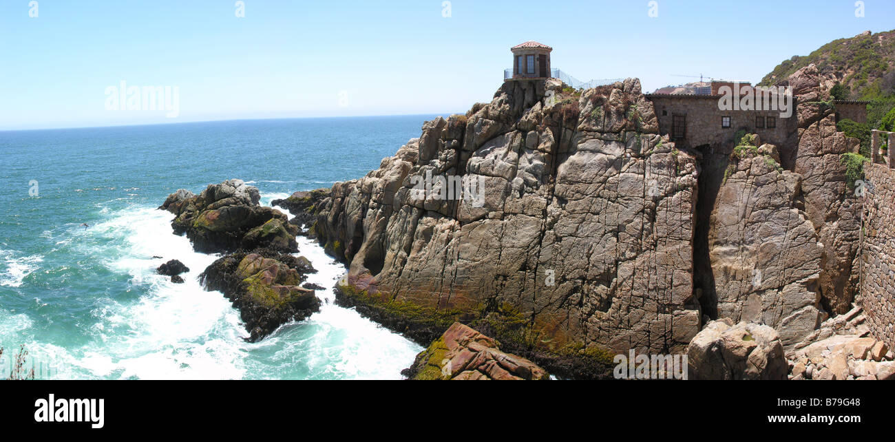 Stone built lighthouse hi-res stock photography and images - Alamy