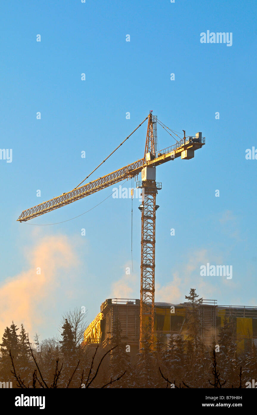 Tower crane hi-res stock photography and images - Alamy