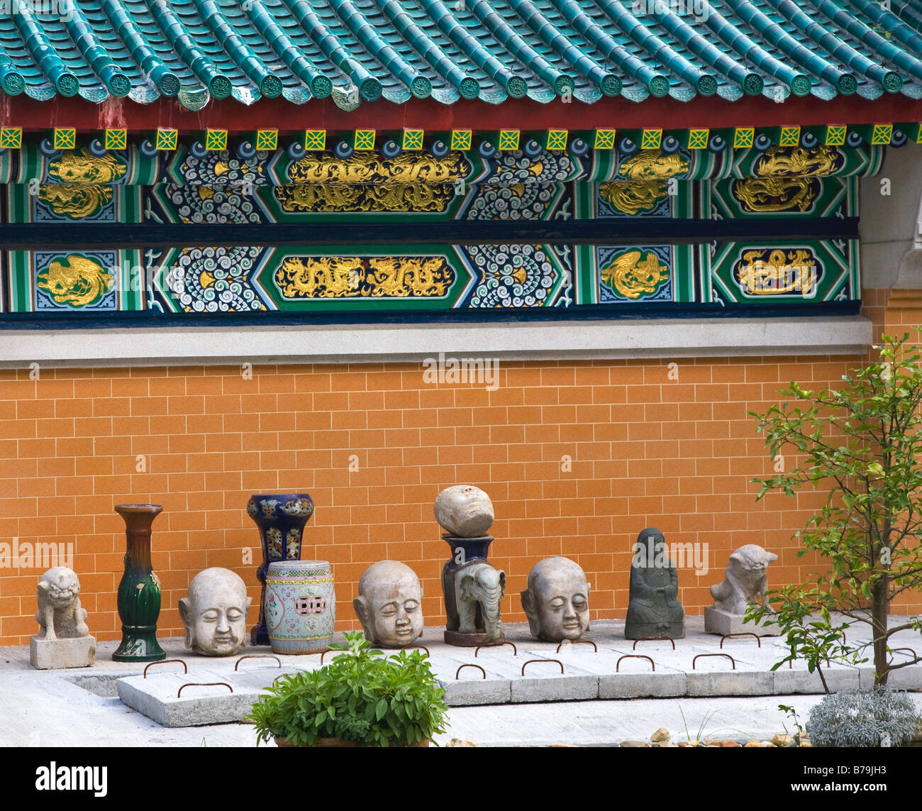 Golden Dragon Wall Stone Buddhas Wong Tai Sin Taoist Temple Kowloon ...
