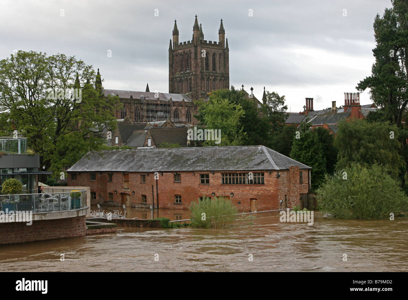 Cathedral flood floods hi-res stock photography and images - Alamy