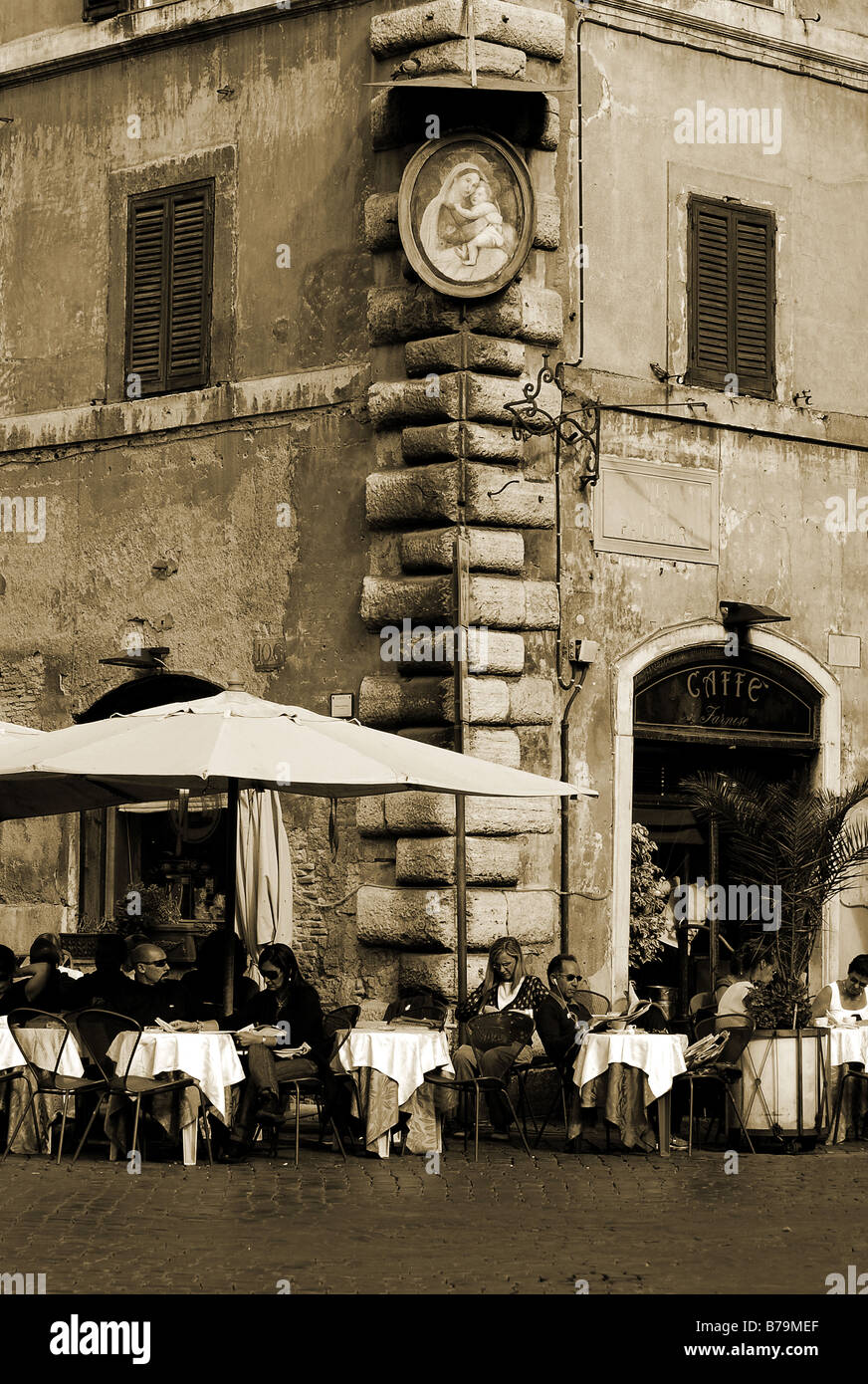 Cafe in Rome Stock Photo - Alamy