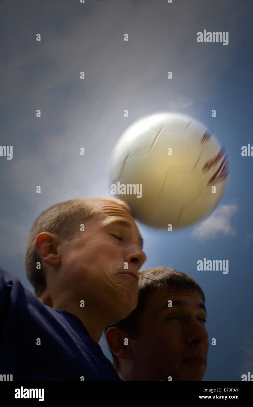 Football player head impact hi-res stock photography and images - Alamy