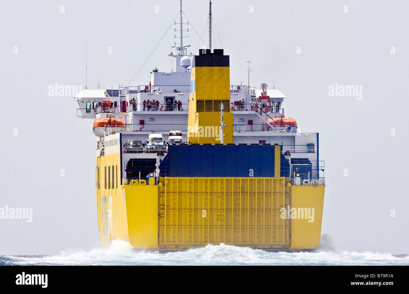 Transporting boat hi-res stock photography and images - Alamy