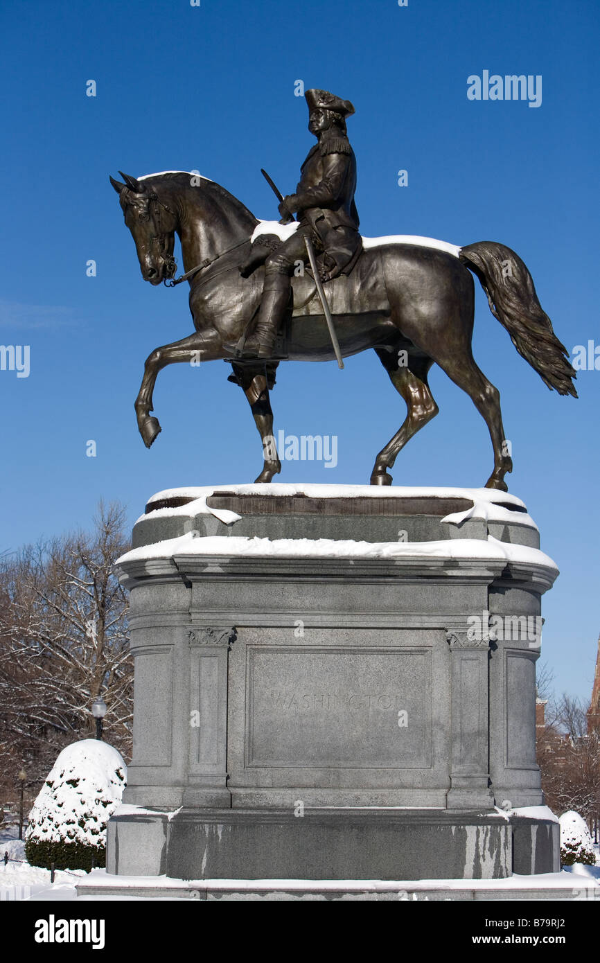 George washington statue in public hi-res stock photography and images ...