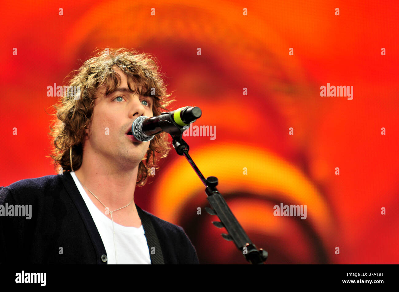 Razorlight libertines hi-res stock photography and images - Alamy