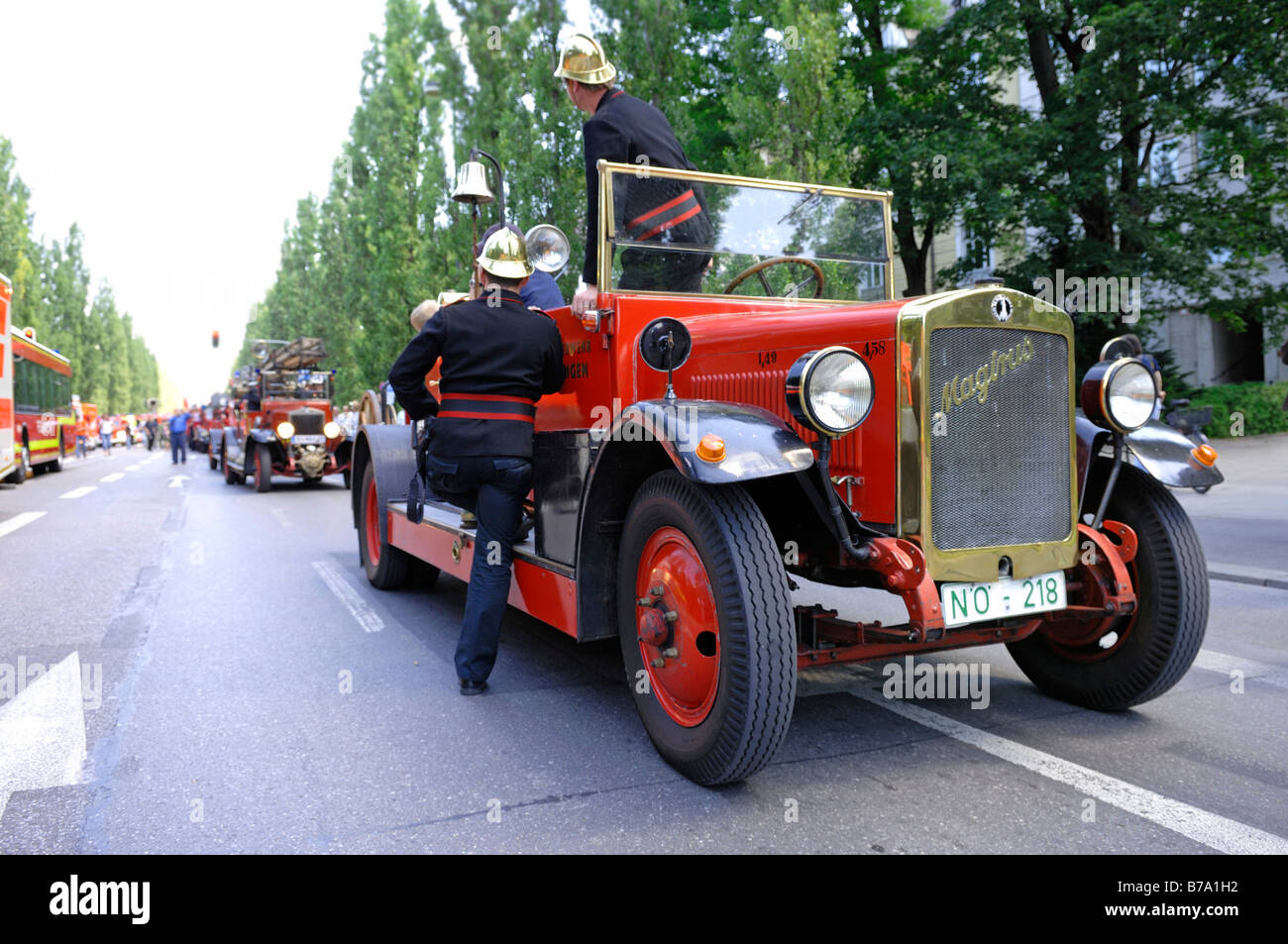 Fireman old fashioned helmet High Resolution Stock Photography and ...