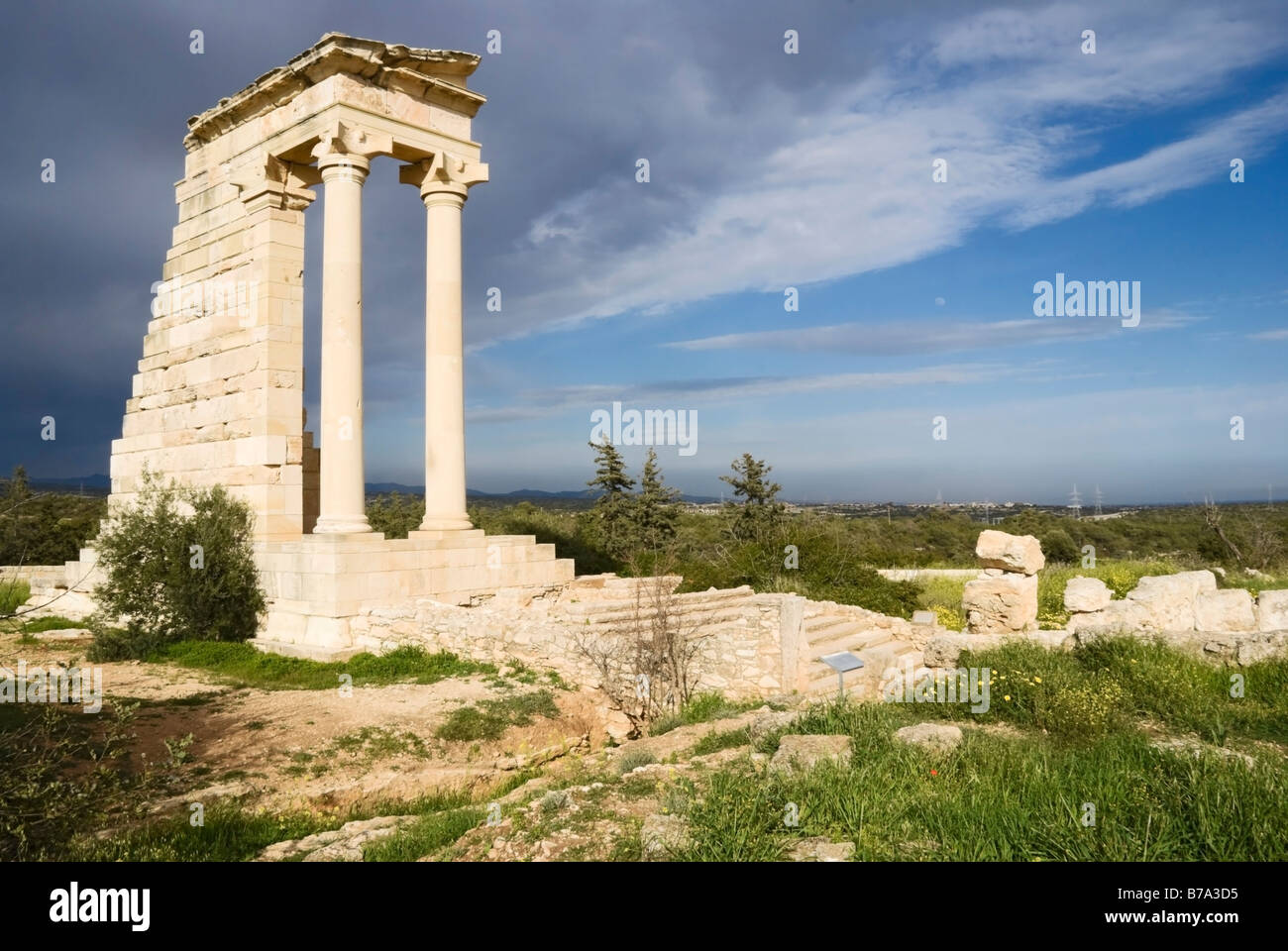 Temple apollo roman archeological hi-res stock photography and images ...