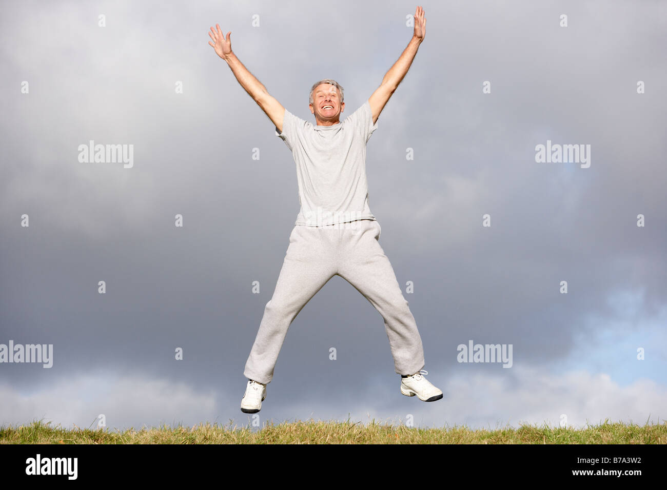 Starjump man hi-res stock photography and images - Alamy