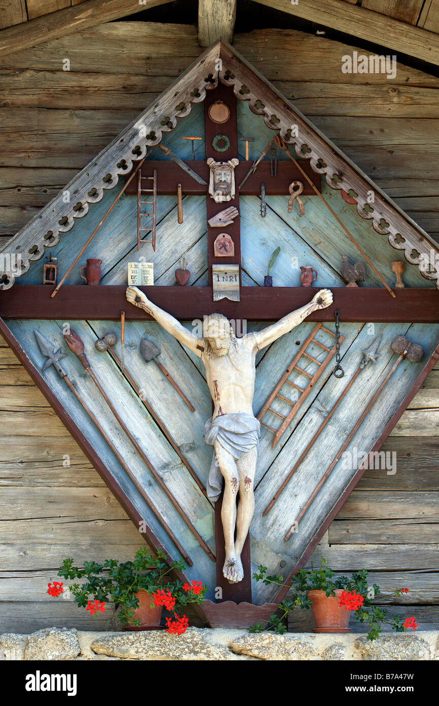 Jesus hanging on the cross hi-res stock photography and images - Alamy