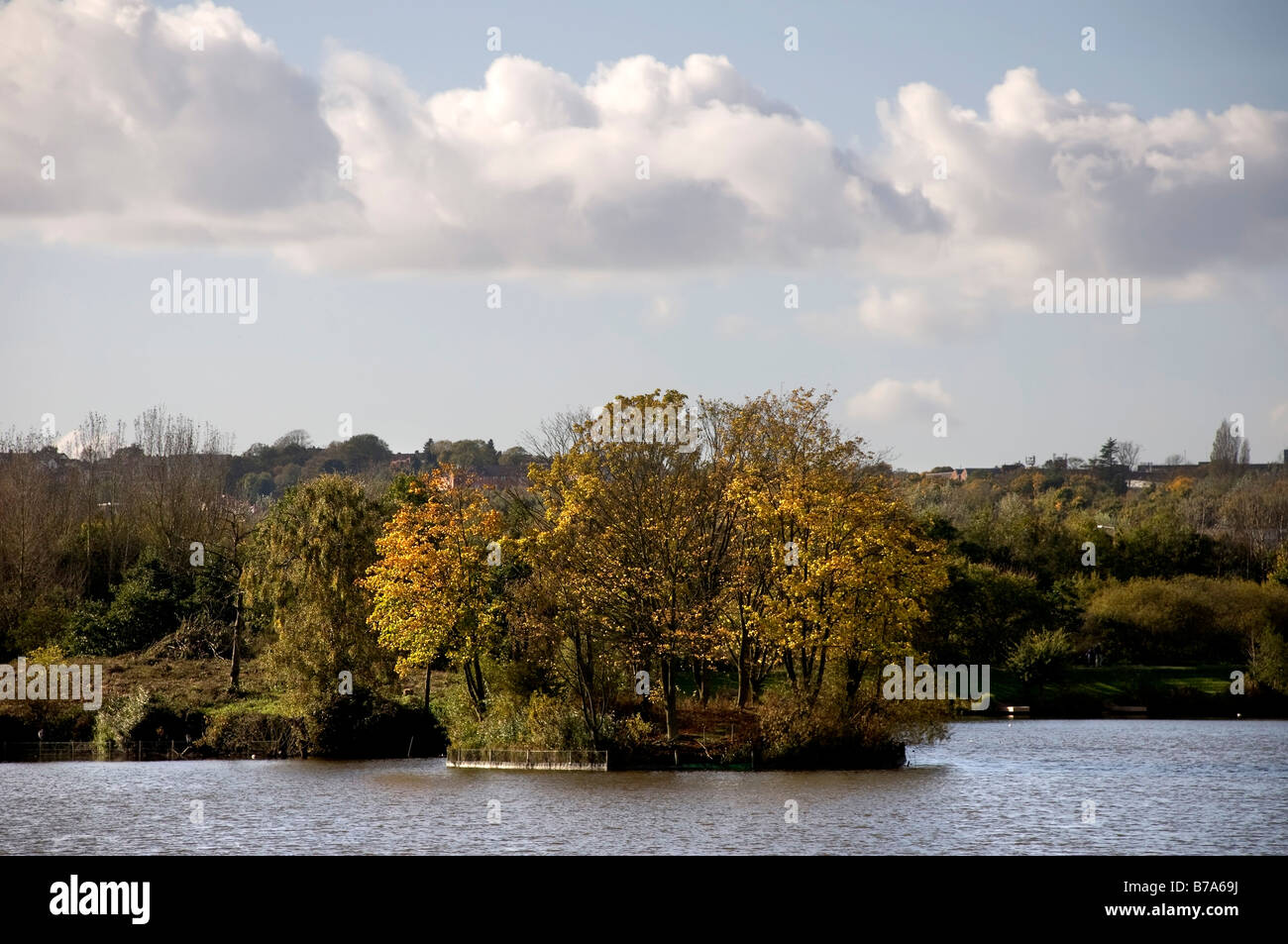 arrow valley lake country park redditch worcestershire midlands england ...