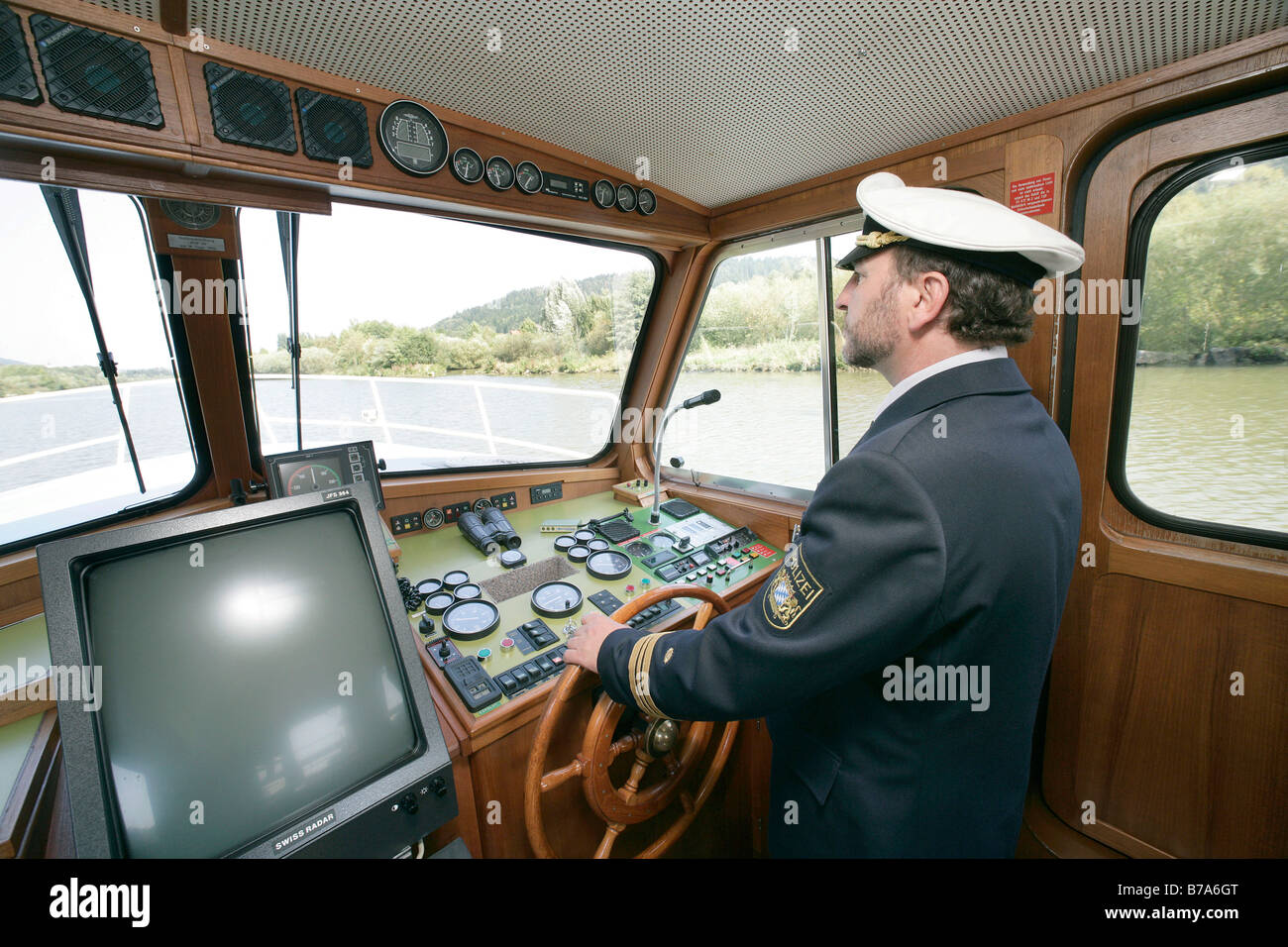 Police inside police station hi-res stock photography and images - Alamy