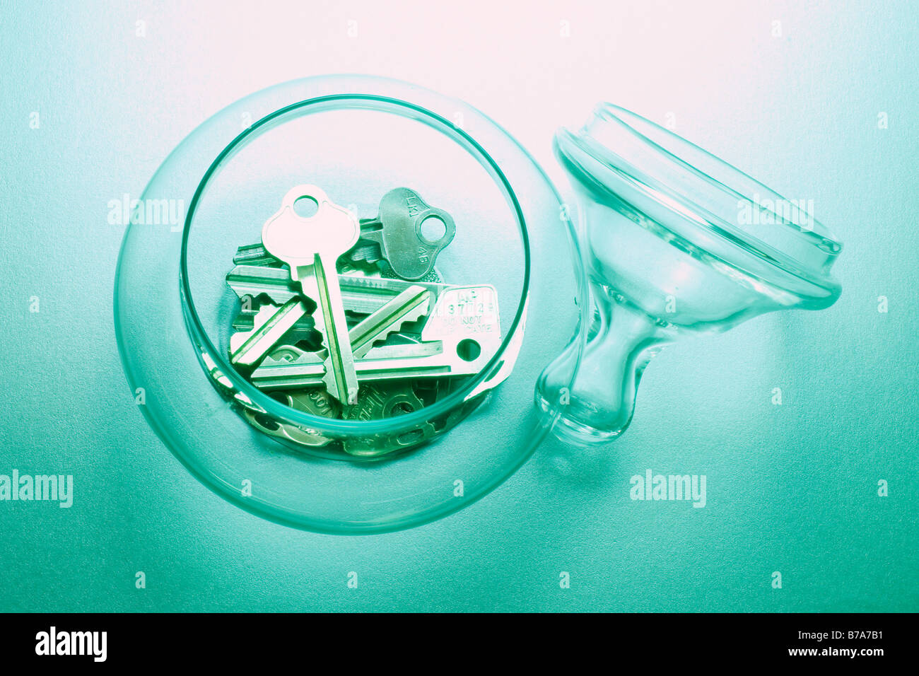 Jars and keys hi-res stock photography and images - Alamy