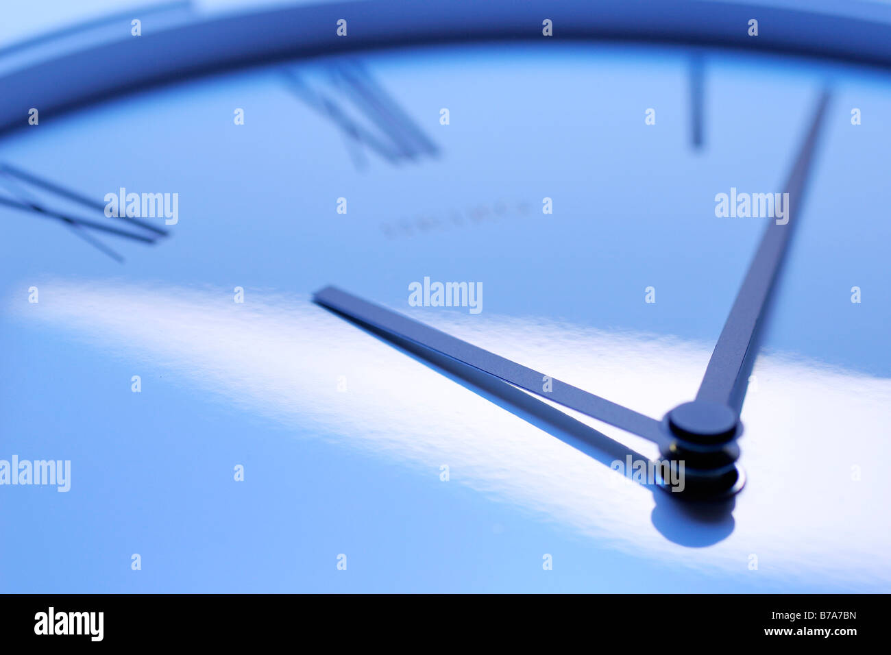 Blue clock faces hi-res stock photography and images - Alamy