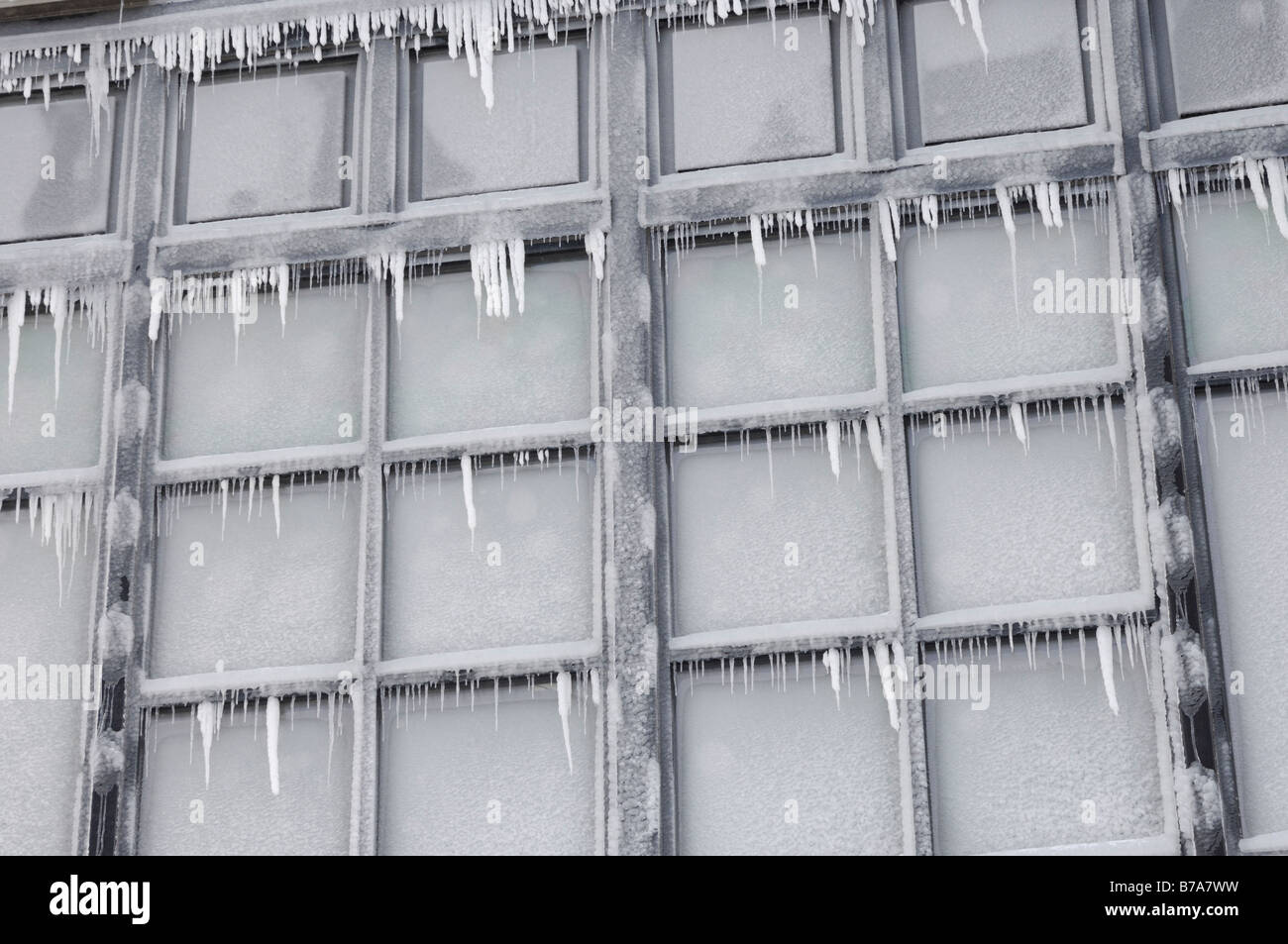 Opaque windows hi-res stock photography and images - Alamy