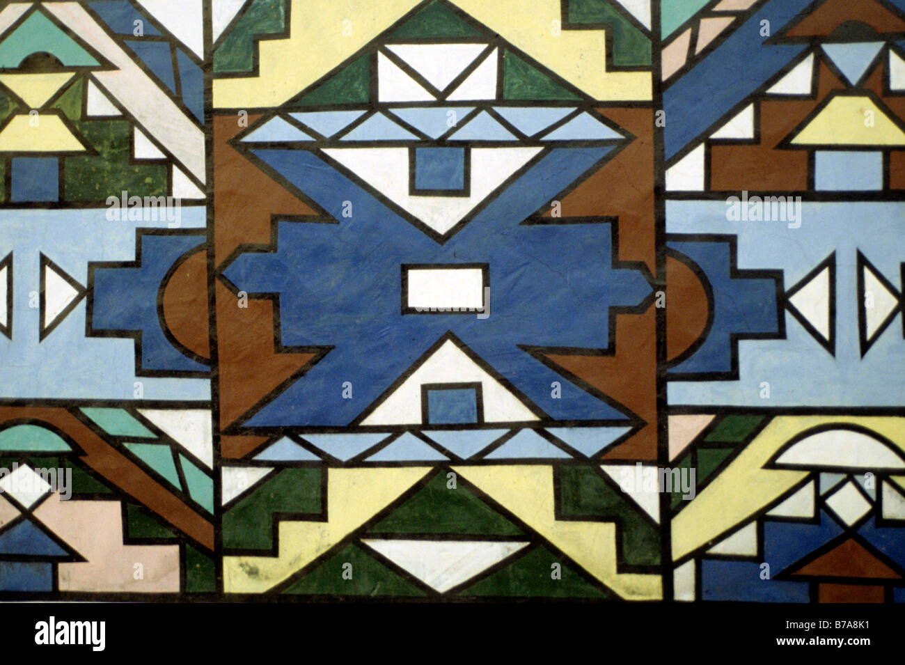 Ndebele design hi-res stock photography and images - Alamy