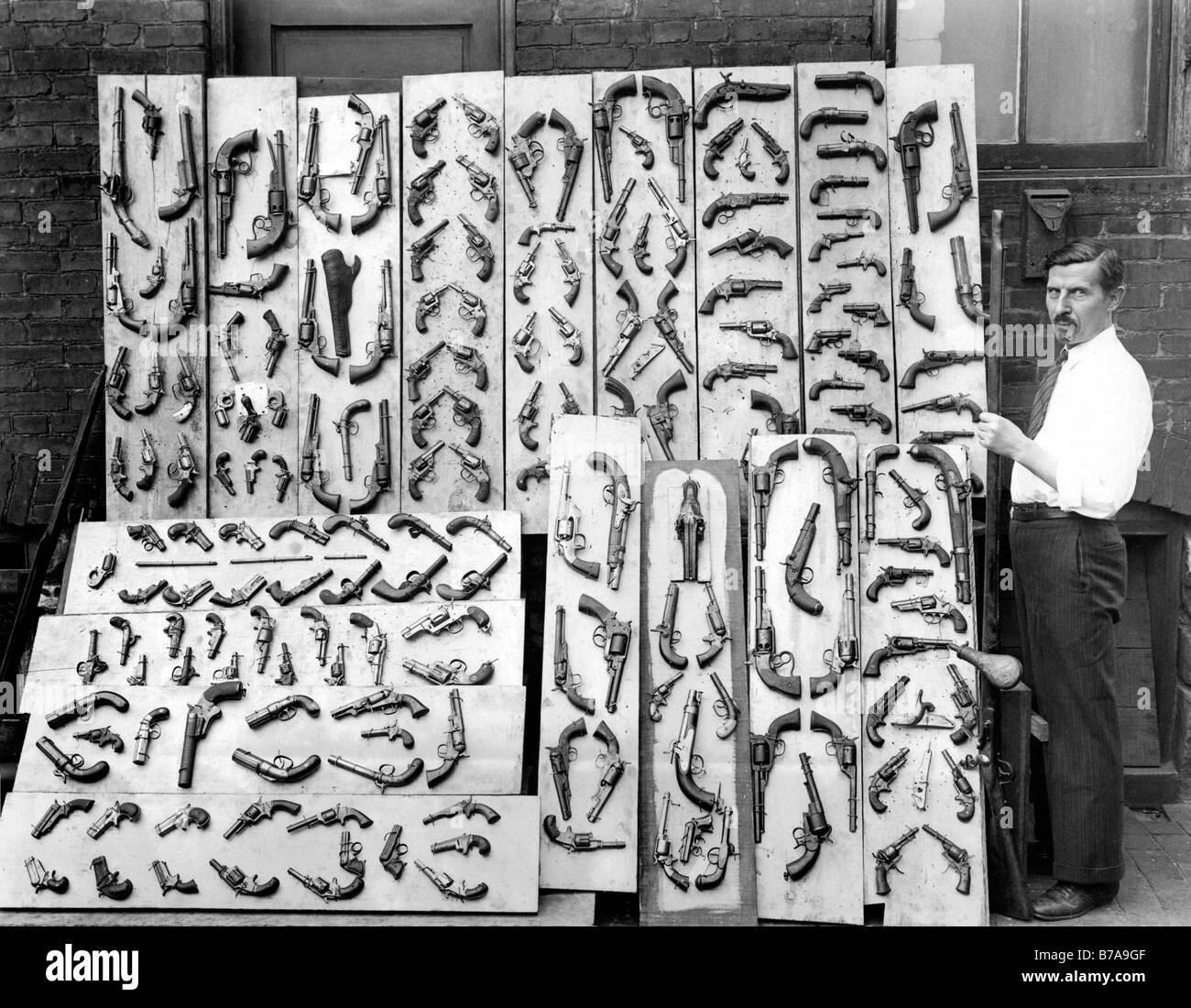 Selling picture Black and White Stock Photos & Images - Alamy