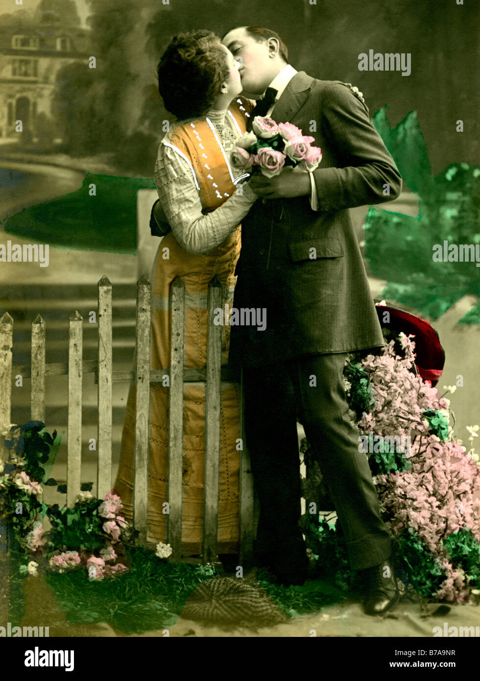 Historic photograph, lovers kissing, ca. 1915 Stock Photo - Alamy