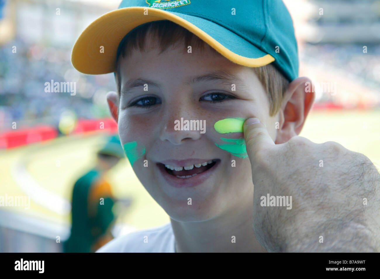 Cricket smiling spectator hi-res stock photography and images - Alamy