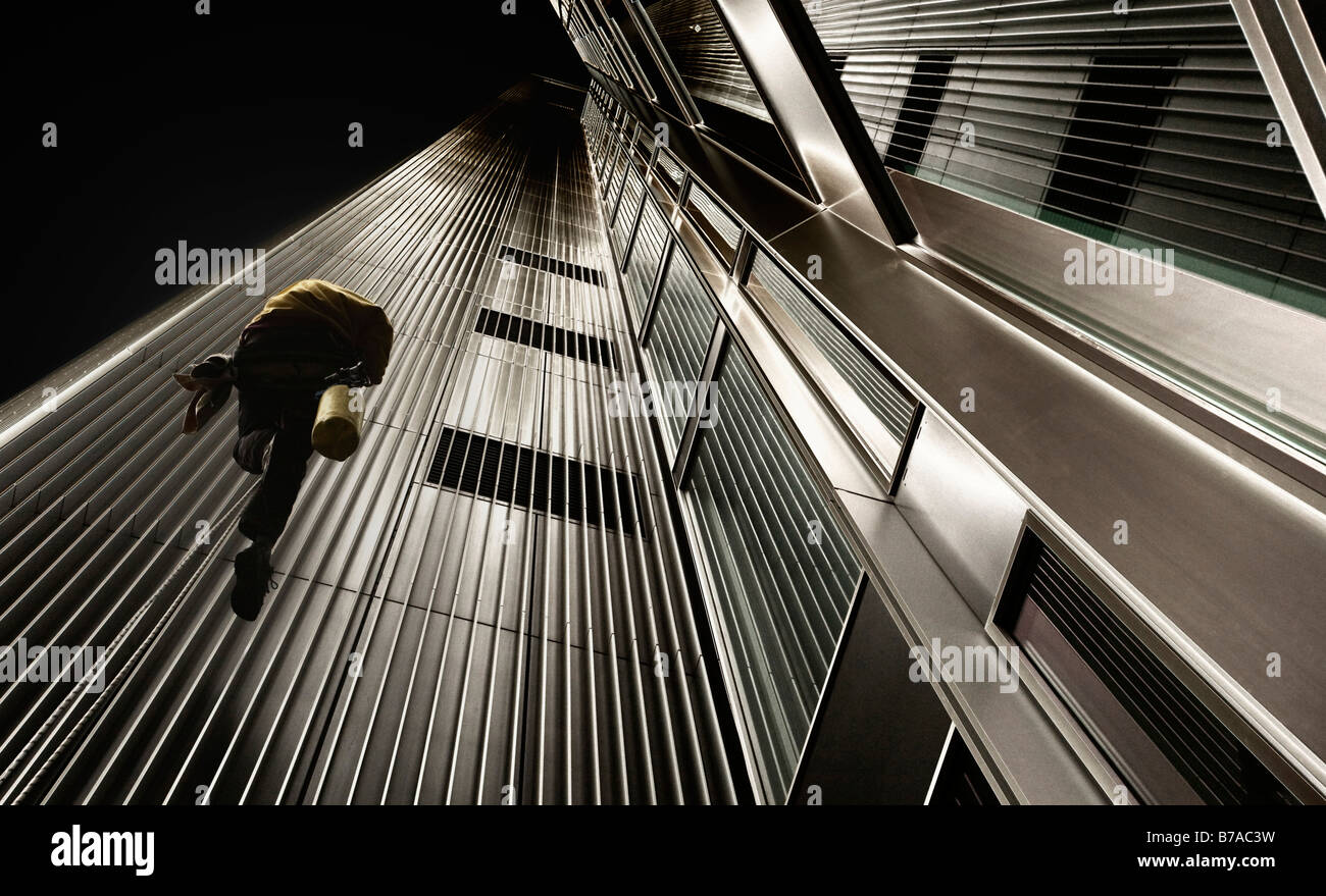 Frankfurt skyscraper climbing hi-res stock photography and images - Alamy