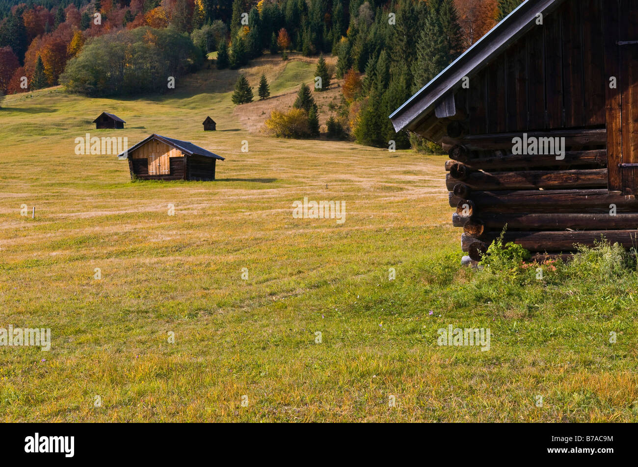 Hütte bavaria hi-res stock photography and images - Alamy
